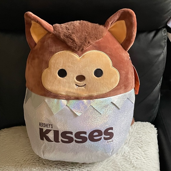 Kellytoy | Toys | 2 Wade Halloween Hersheys Kisses Werewolf ...